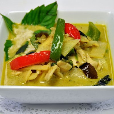 Thai Green Curry with Chicken - Dinner Bestie
